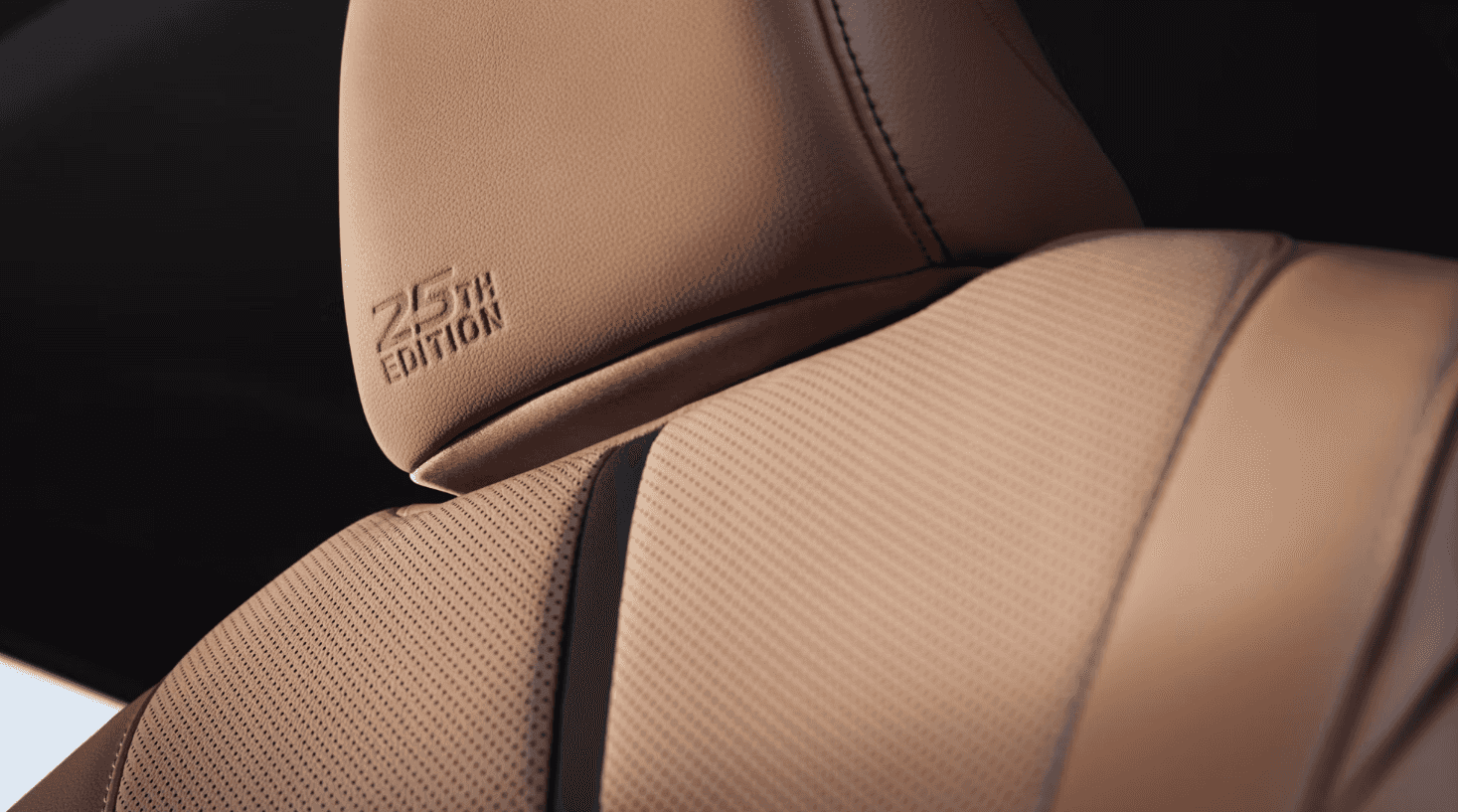 2025 Toyota Highlander Hybrid 25th Anniversary Edition