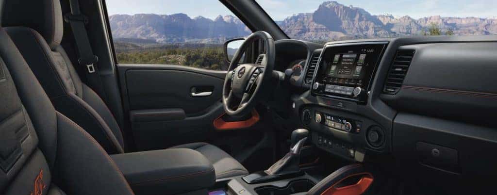 2022 Nissan Frontier vs 2022 Chevy Colorado | Nashville, TN