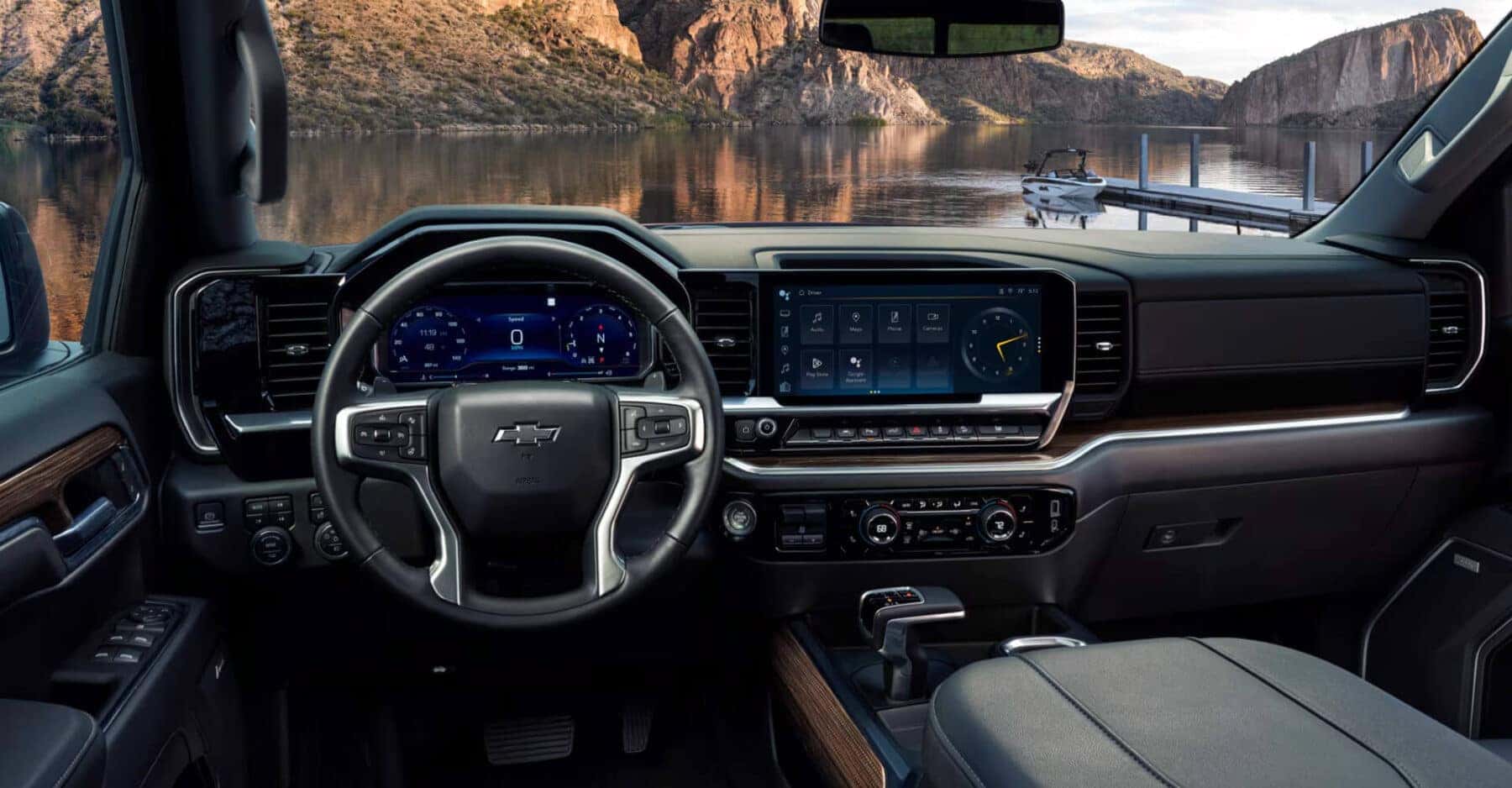 2025 Silverado 1500 Interior | Comfort Meets Technology
