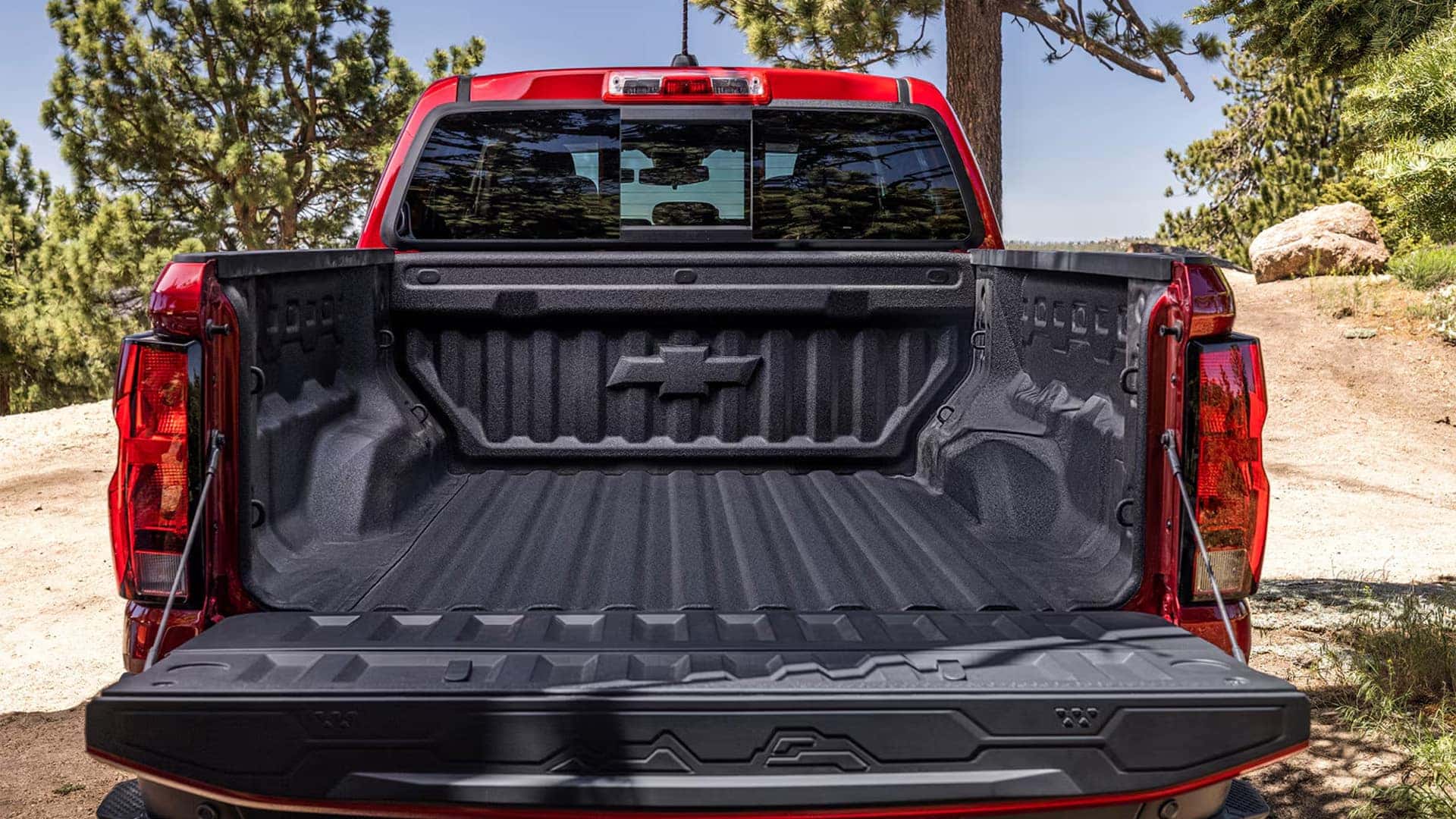 2026 Chevrolet Colorado Smart Storage Solutions | Sierra Auto Group